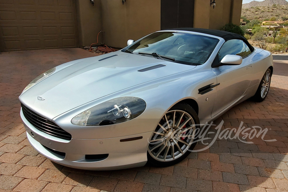 2008 ASTON MARTIN DB9 VOLANTE - Front 3/4 - 260345