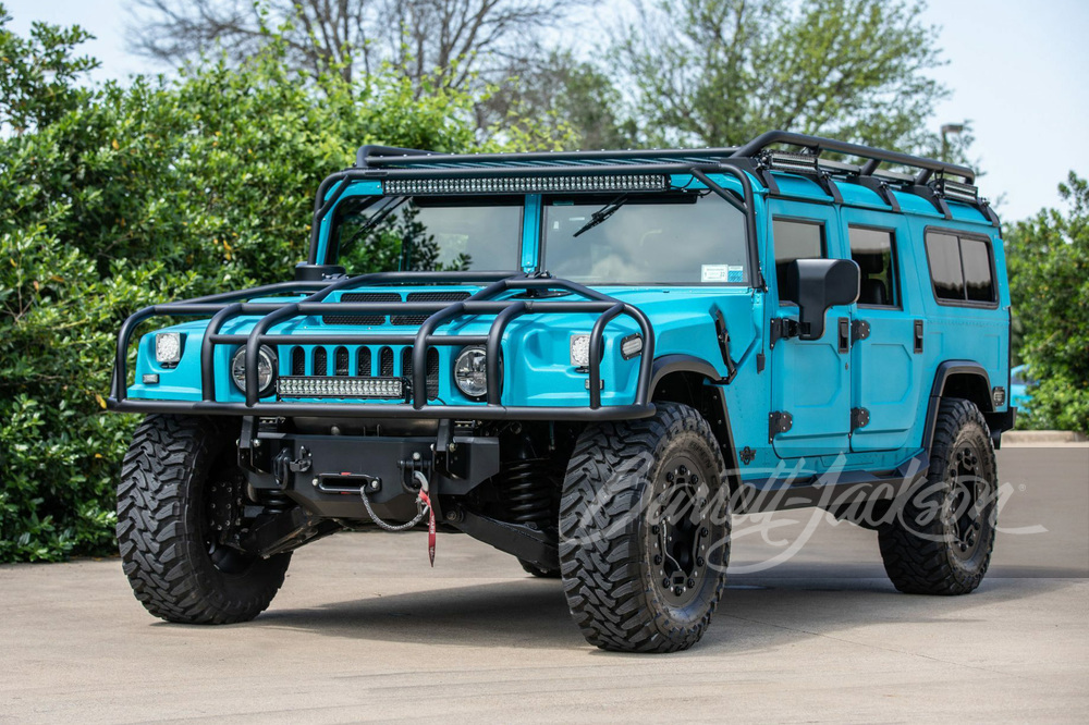 2000 AM GENERAL HUMMER H1 PREDATOR Front 3 4 260386 2000 AM GENERAL HUMMER H1 PREDATOR Front 3 4 260386