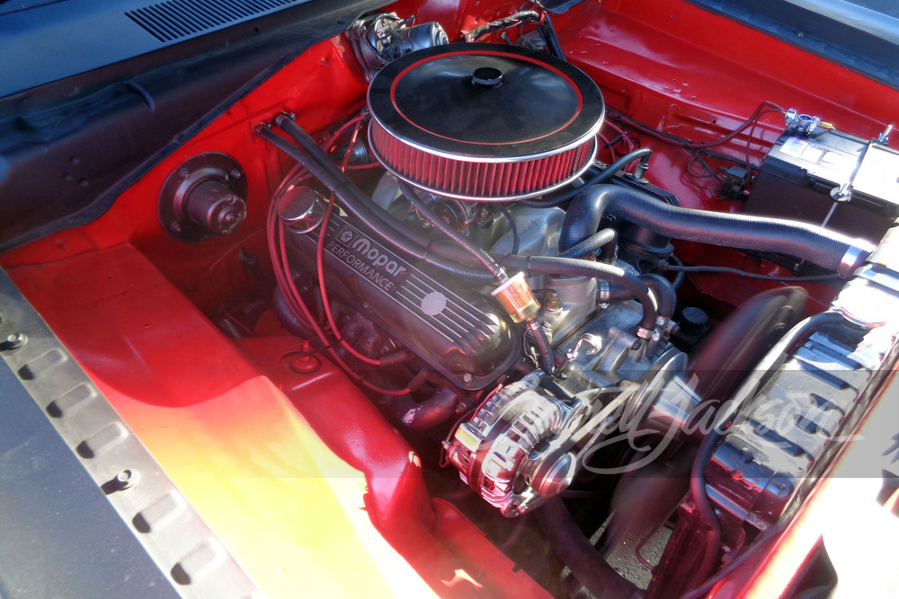 1970 PLYMOUTH DUSTER - Engine - 260496