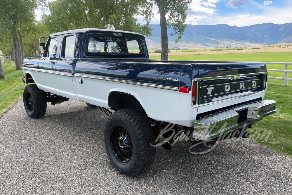 1972 FORD F-350 CUSTOM PICKUP - Rear 3/4 - 260917