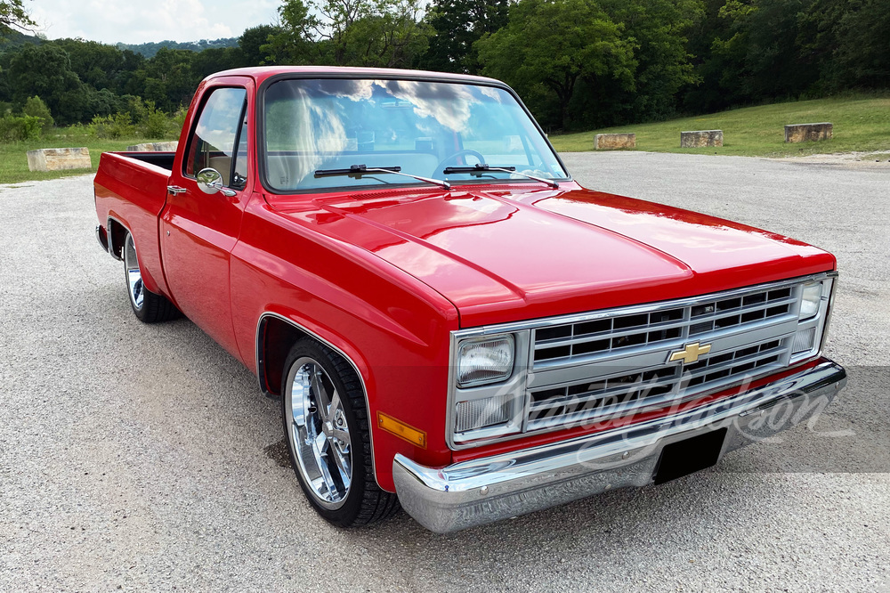 1985 CHEVROLET C10 CUSTOM PICKUP