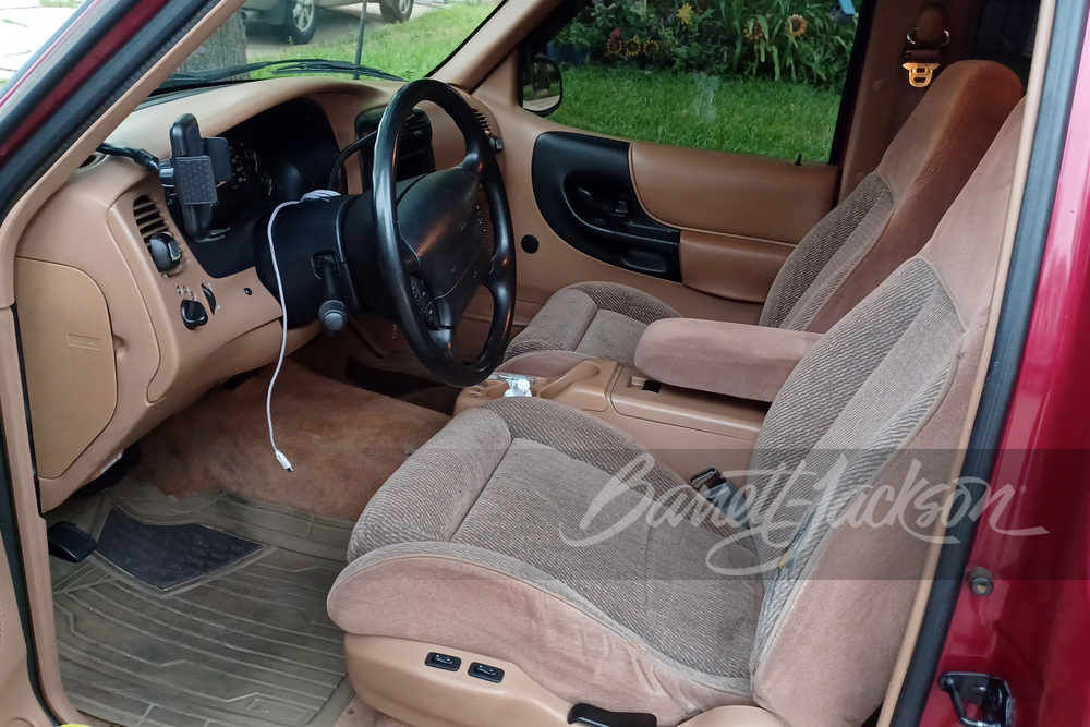 1995 FORD RANGER PICKUP - Interior - 261258