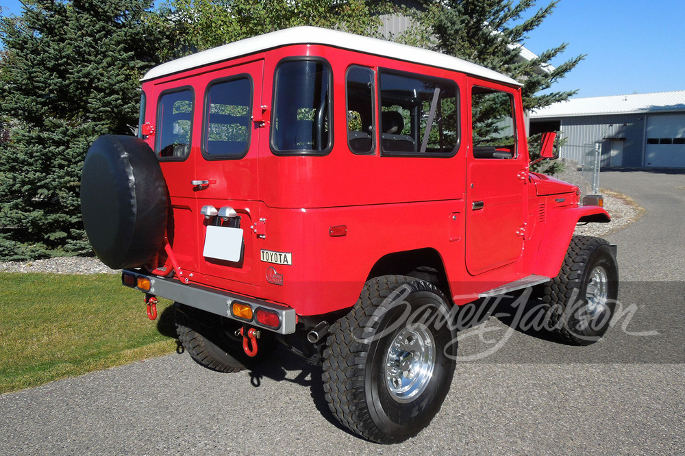 1978 TOYOTA LAND CRUISER FJ40 - Rear 3/4 - 261581