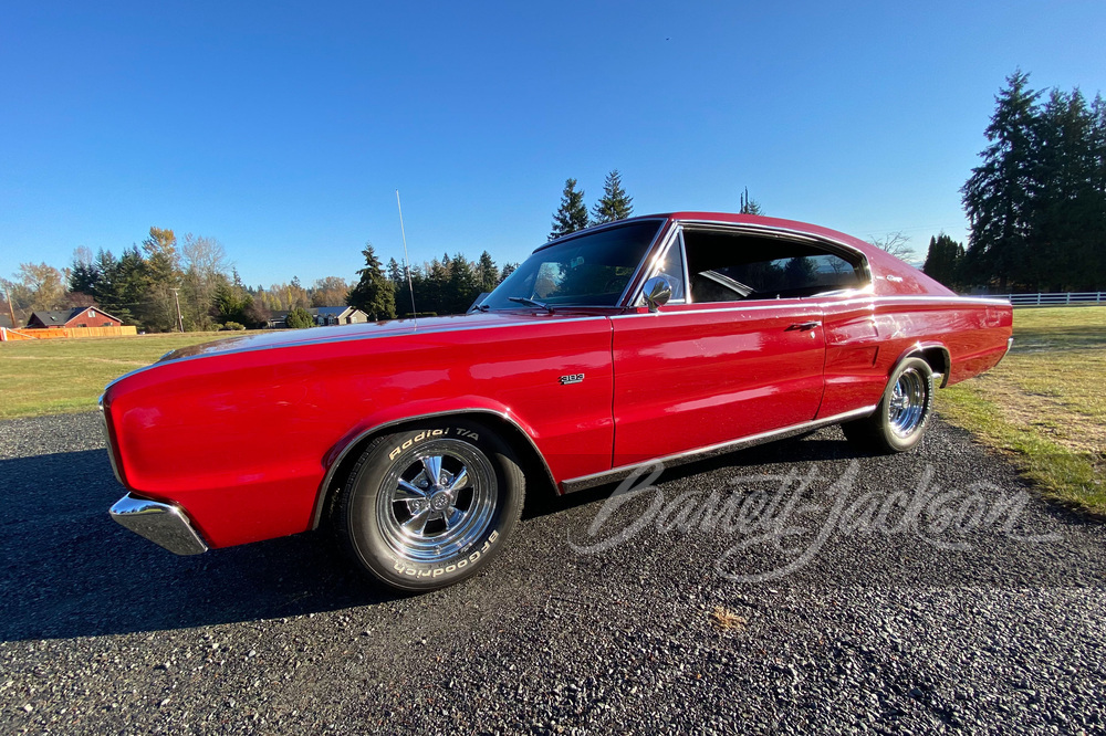 1966 DODGE CHARGER - Front 3/4 - 262079