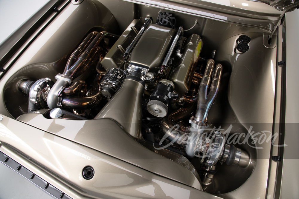 1962 CHEVROLET BISCAYNE CUSTOM COUPE "CHICAYNE" - Engine - 262131