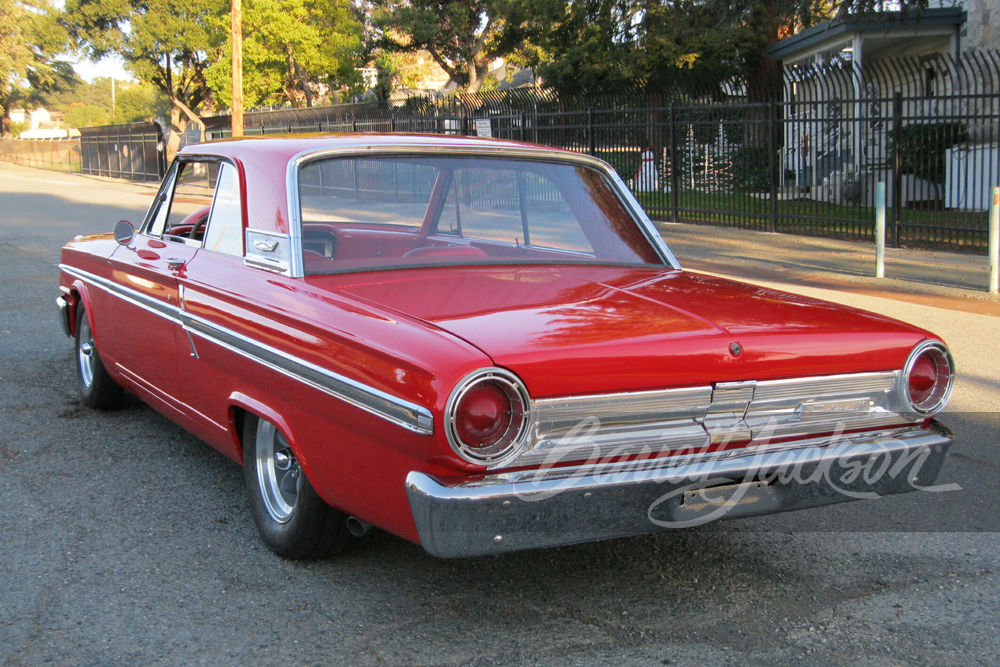 1964 FORD FAIRLANE 500 CUSTOM COUPE - Rear 3/4 - 262262