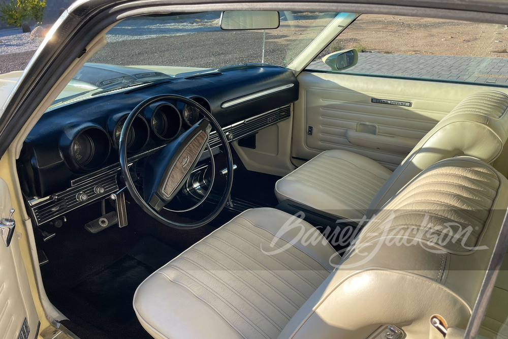 1968 FORD TORINO GT - Interior - 262280