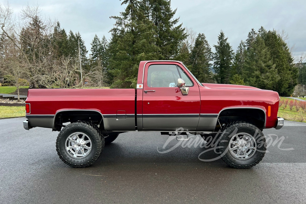 1976 GMC K10 CUSTOM PICKUP - Side Profile - 262686