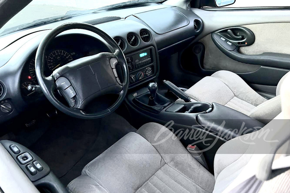 1993 PONTIAC FIREBIRD FORMULA - Interior - 263110