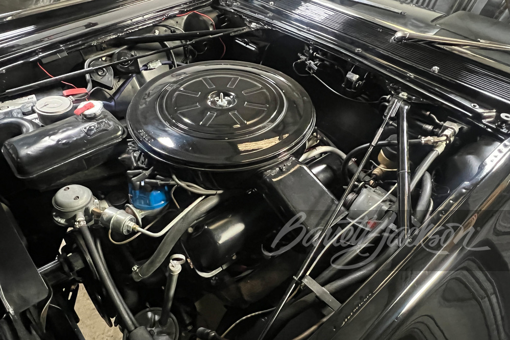 1961 LINCOLN CONTINENTAL CUSTOM CONVERTIBLE - Engine - 263511