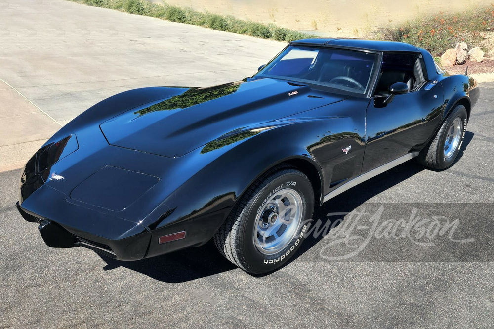 1979 CHEVROLET CORVETTE L82 T-TOP COUPE - Front 3/4 - 264184