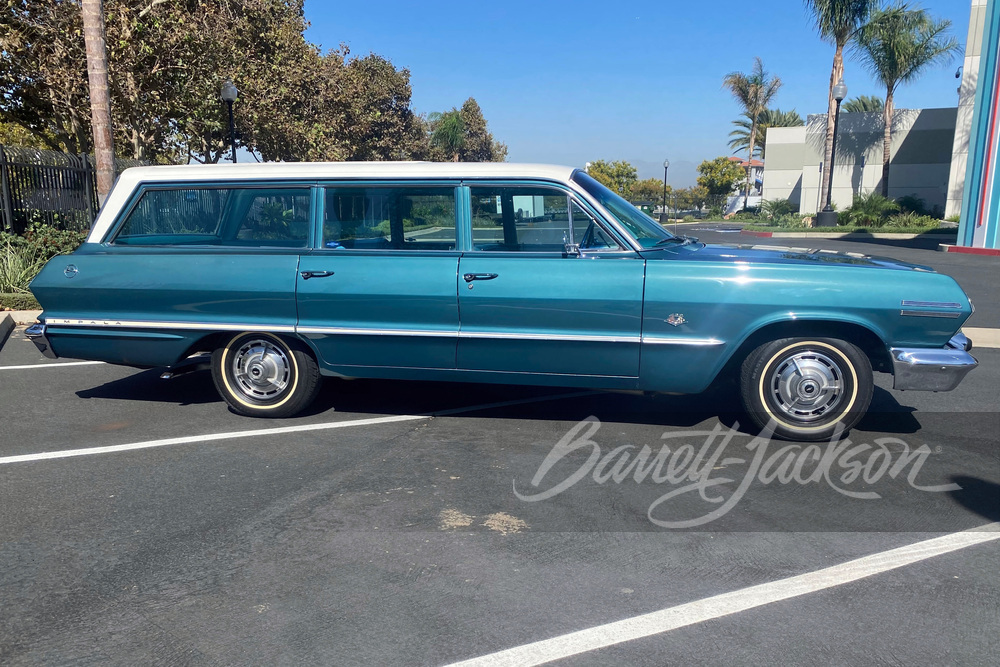 1963 CHEVROLET IMPALA STATION WAGON - Side Profile - 264814