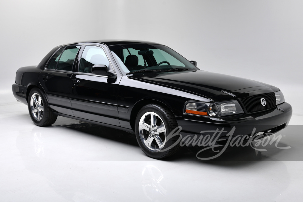 2003 MERCURY MARAUDER - Front 3/4 - 265126