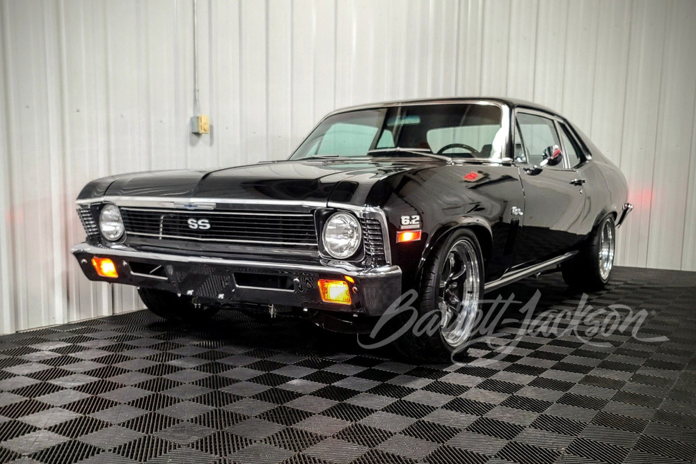 1970 CHEVROLET NOVA CUSTOM COUPE - Front 3/4 - 265234