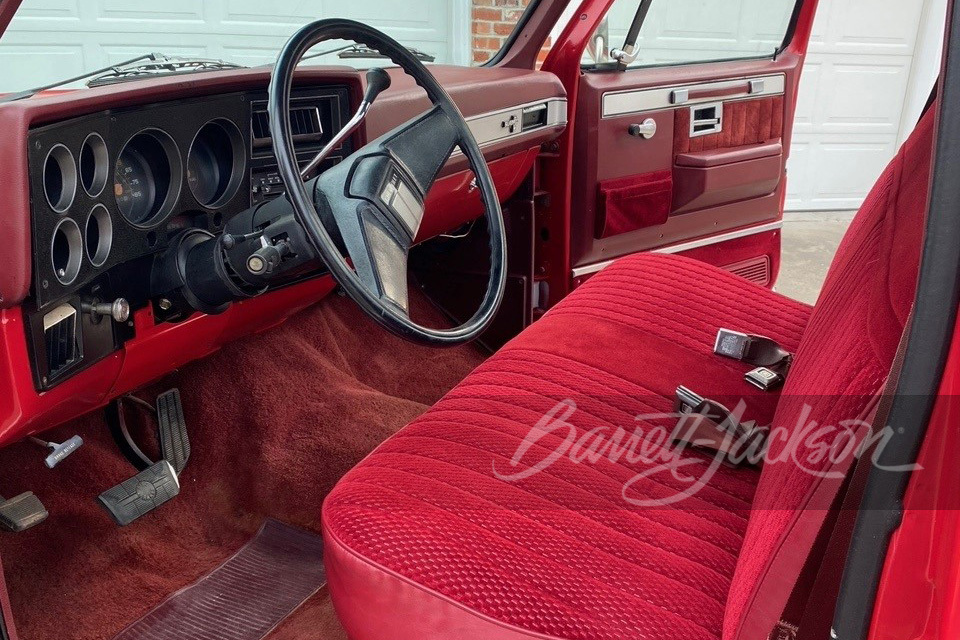 1986 CHEVROLET C10 CUSTOM PICKUP - Interior - 265454