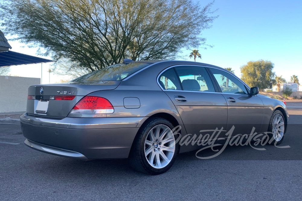 2003 BMW 745Li - Rear 3/4 - 267152
