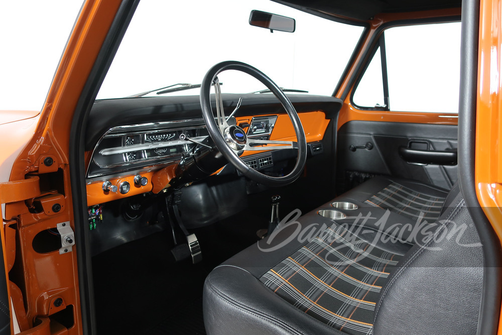 1969 FORD F-100 CUSTOM PICKUP - Interior - 267161