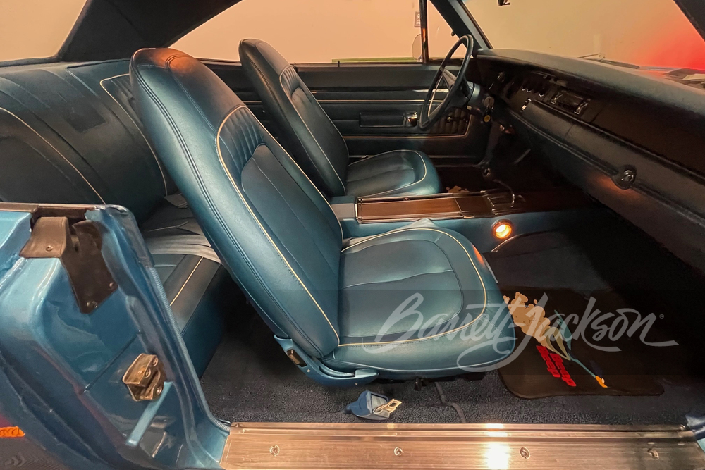 1970 PLYMOUTH ROAD RUNNER - Interior - 267252