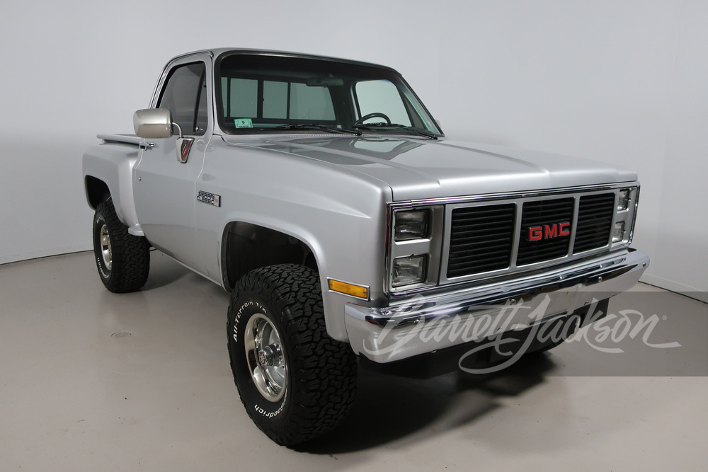 1987 GMC 2500 CUSTOM PICKUP - Front 3/4 - 267806
