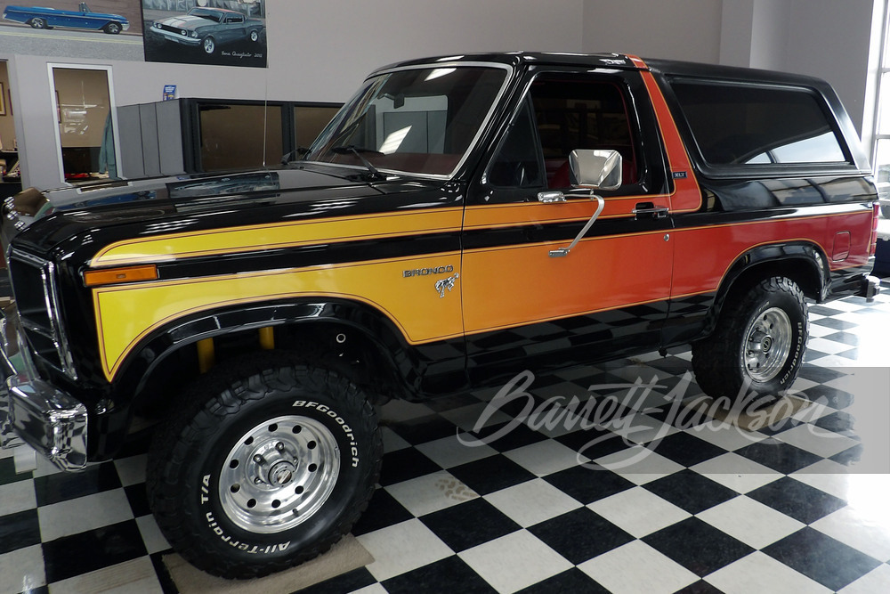 1981 FORD BRONCO XLT - Front 3/4 - 268517