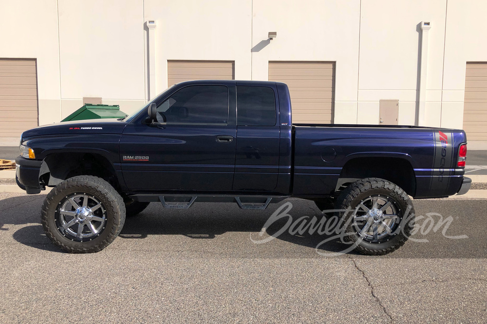 1999 DODGE RAM 2500 CUSTOM PICKUP - Side Profile - 268900