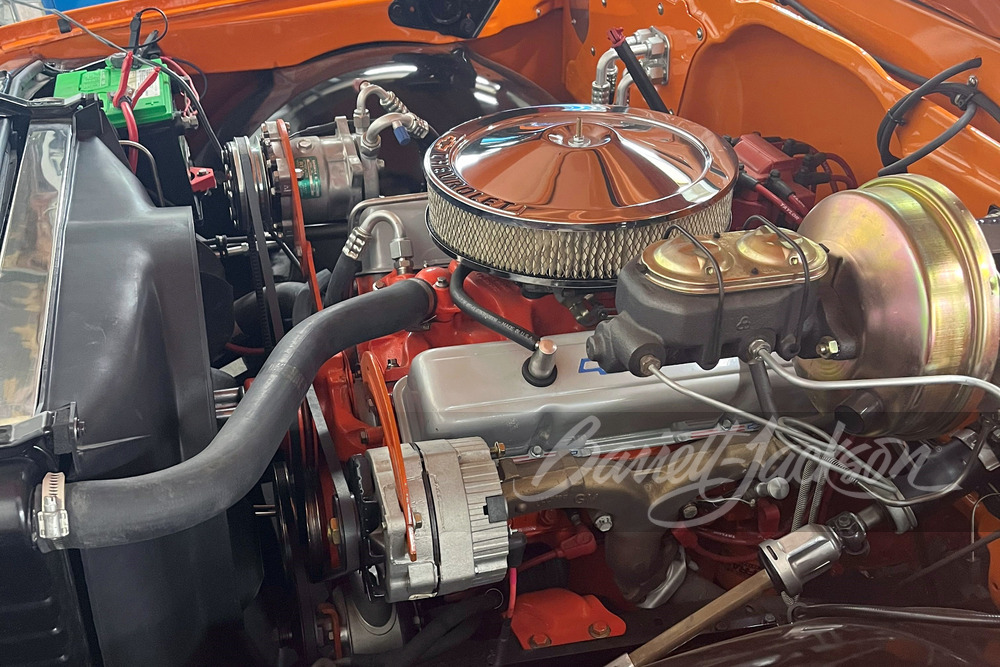 1972 CHEVROLET C20 CUSTOM PICKUP - Engine - 269682