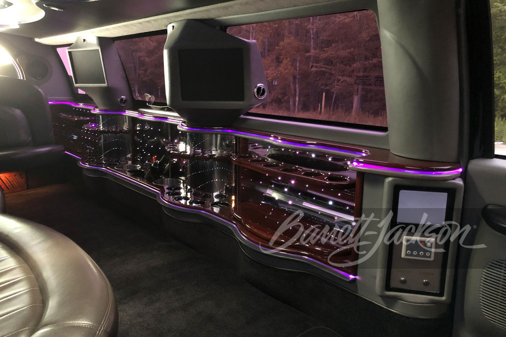 2005 FORD EXCURSION CUSTOM LIMOUSINE - Misc 2 - 270013