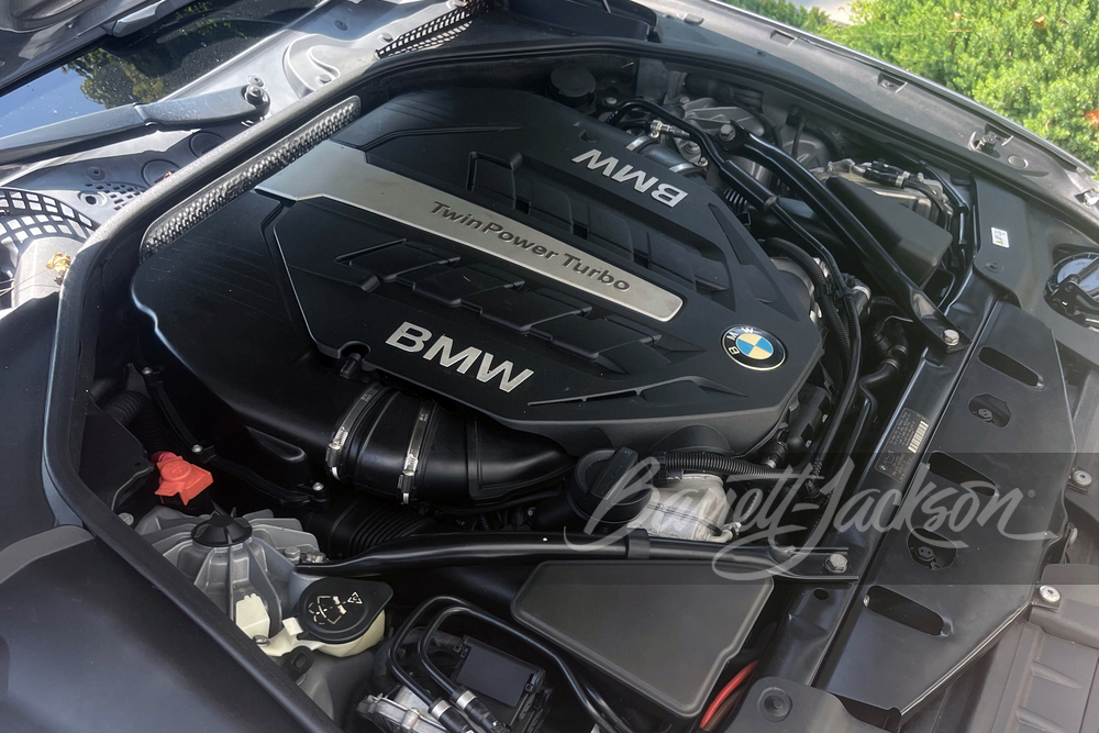 2013 BMW 650i CONVERTIBLE - Engine - 270511