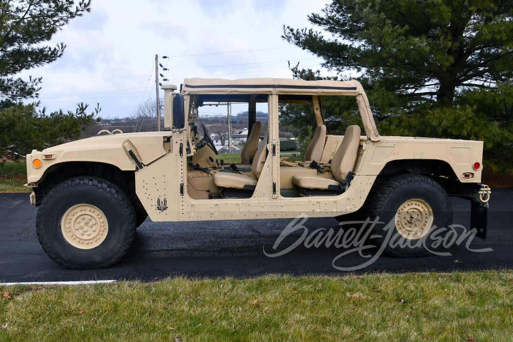 2004 AM GENERAL HUMVEE - Side Profile - 271148