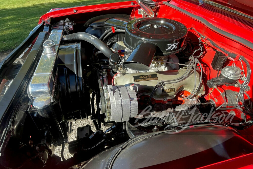 1962 CHEVROLET IMPALA CUSTOM COUPE - Engine - 271233