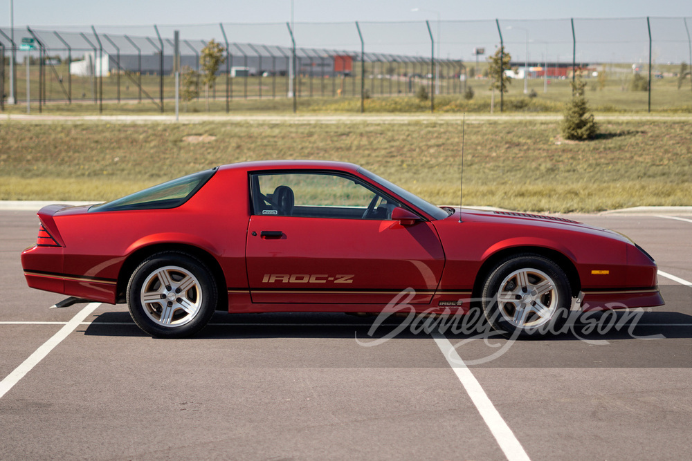 1990 CHEVROLET CAMARO IROC-Z 1LE FACTORY LIGHTWEIGHT - Side Profile ...