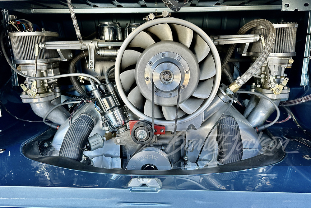 1965 VOLKSWAGEN 21-WINDOW CUSTOM MICROBUS - Engine - 271444