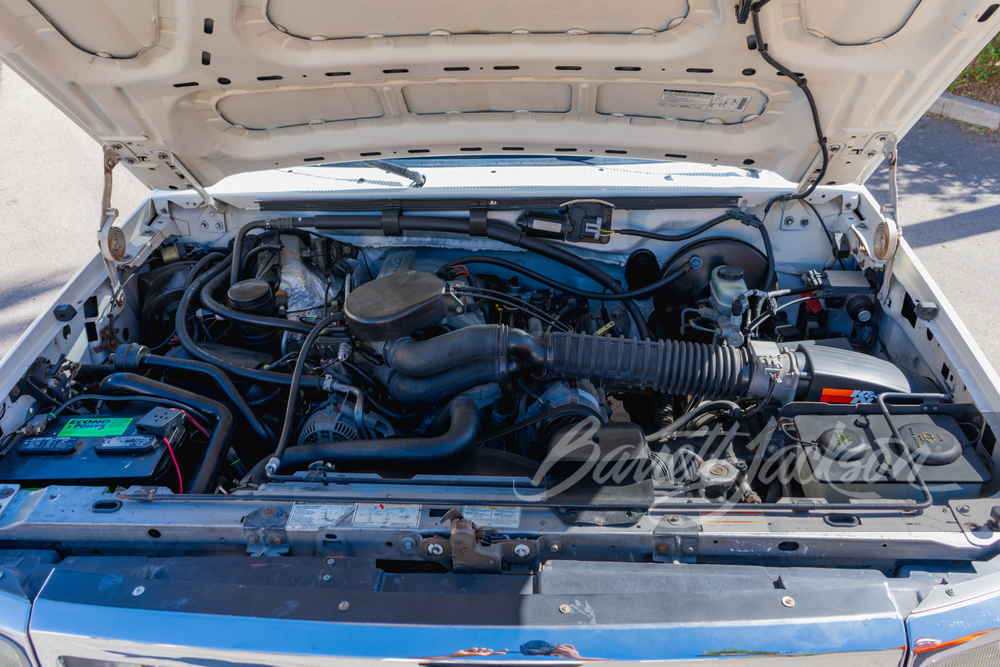 1995 FORD BRONCO EDDIE BAUER EDITION - Engine - 271468