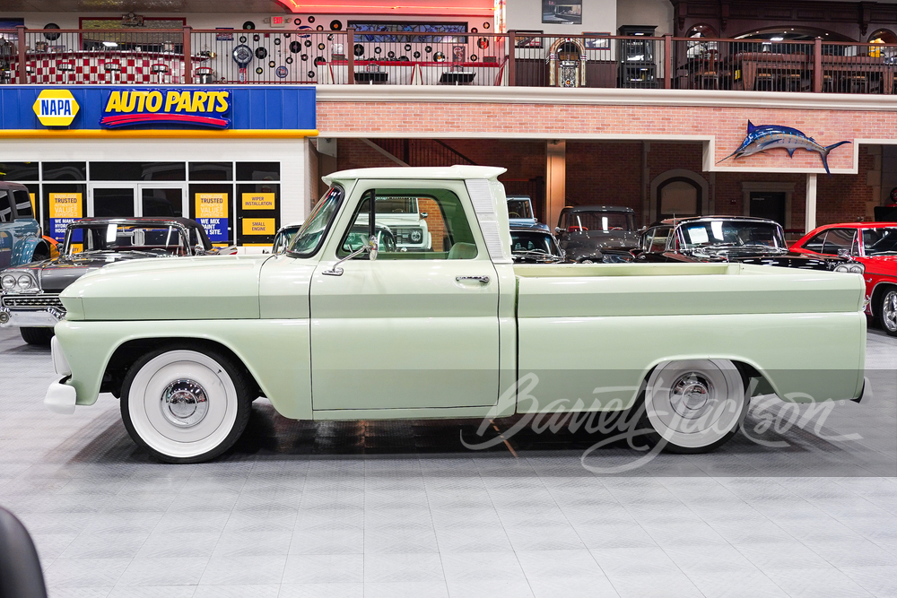 1966 CHEVROLET C10 CUSTOM PICKUP - Side Profile - 271582