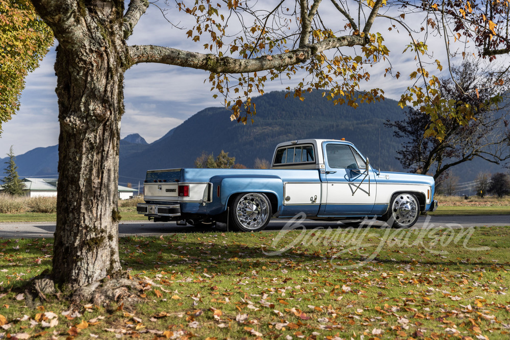 1973 CHEVROLET C30 DUALLY CAMPER SPECIAL CUSTOM PICKUP - Side Profile ...