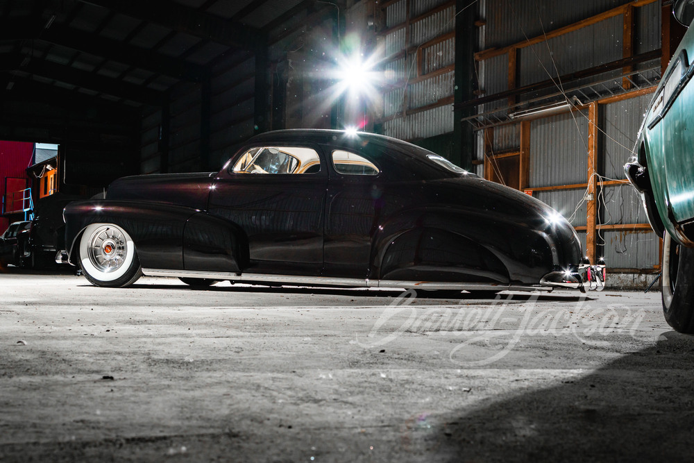 1948 CHEVROLET FLEETMASTER CUSTOM COUPE - Side Profile - 272325