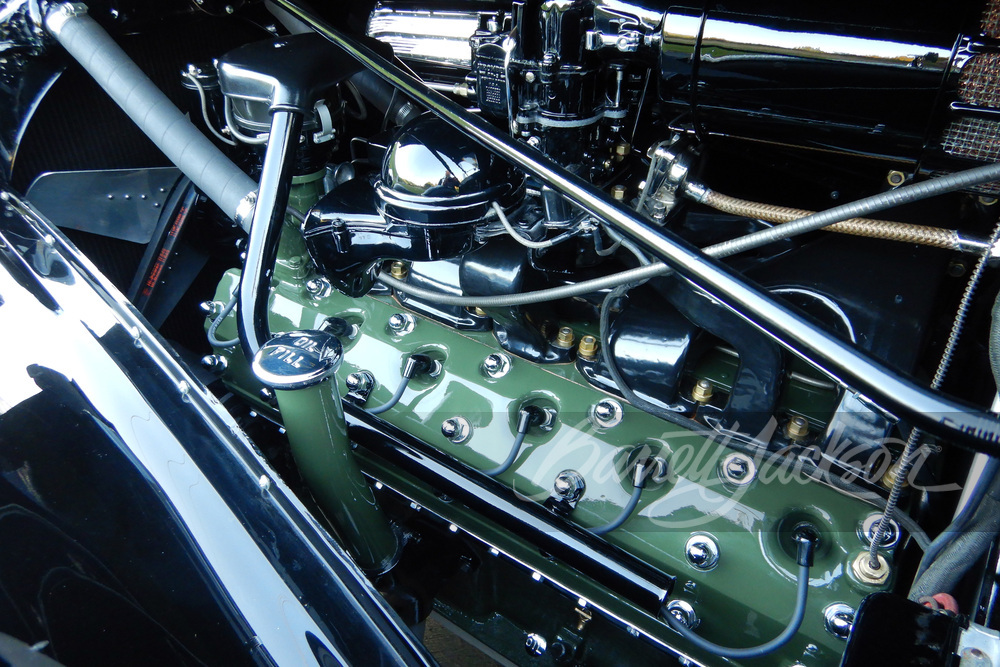 1938 PACKARD 12 TORPEDO-CABRIOLET - Engine - 272807