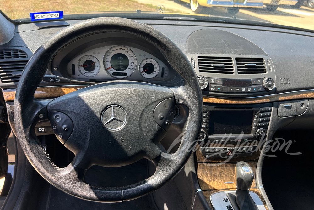 2006 MERCEDES-BENZ E55 AMG - Interior - 273840