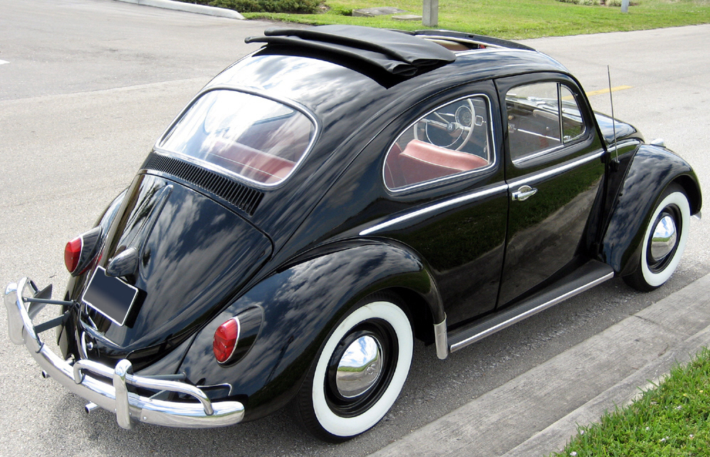 1963 VOLKSWAGEN BEETLE COUPE W/SUNROOF - Rear 3/4 - 39858