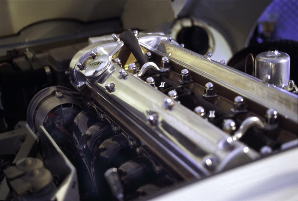 1965 JAGUAR E-TYPE CONVERTIBLE - Engine - 43366