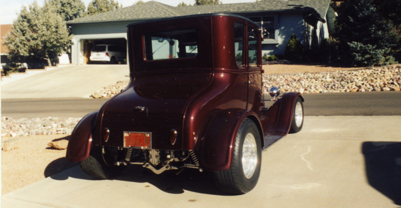 1926 FORD MODEL T CUSTOM COUPE - Rear 3/4 - 43801
