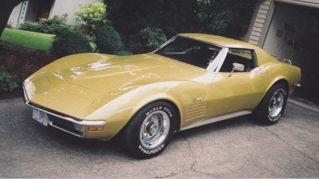 1971 CHEVROLET CORVETTE COUPE - Front 3/4 - 45115
