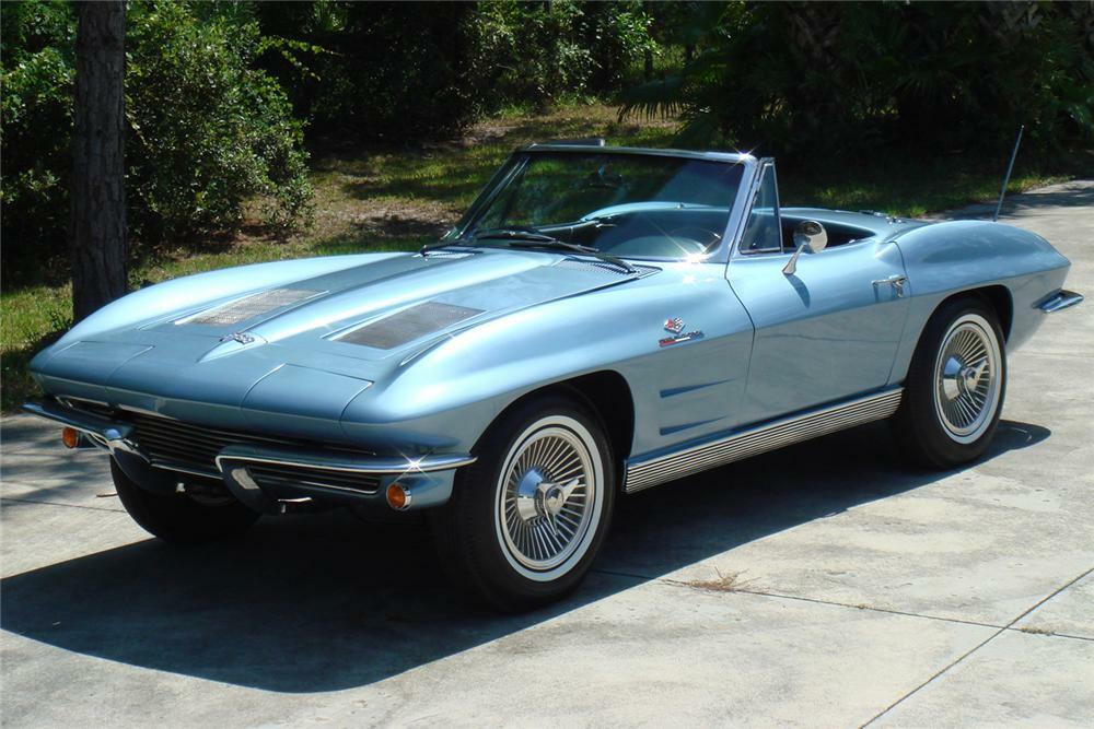 1963 CHEVROLET CORVETTE CONVERTIBLE - Front 3/4 - 49527