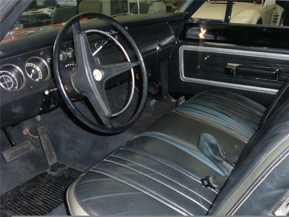 1970 PLYMOUTH SUPERBIRD 2 DOOR HARDTOP - Interior - 49664