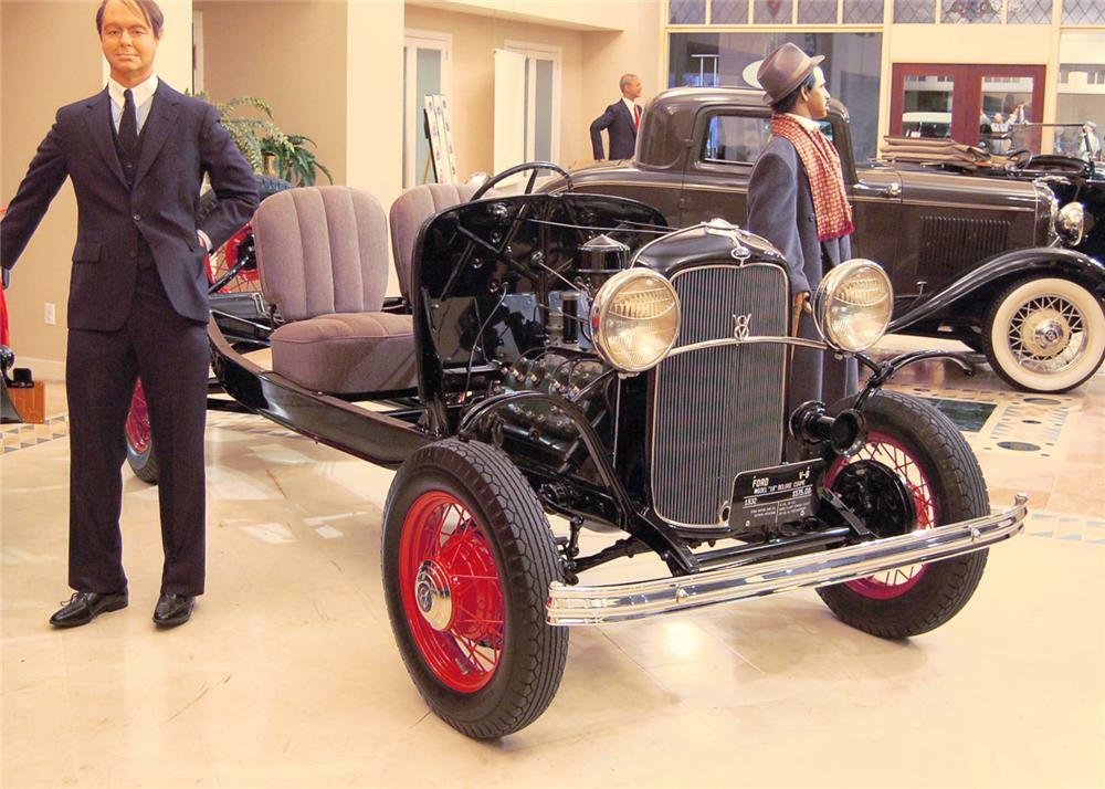 1932 FORD FACTORY SHOW CHASSIS