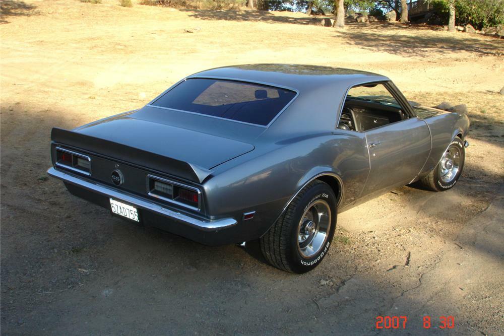 1968 CHEVROLET CAMARO SS CUSTOM COUPE - Rear 3/4 - 61099