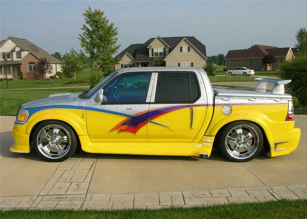 2004 FORD EXPLORER CUSTOM UTILITY - Side Profile - 61216