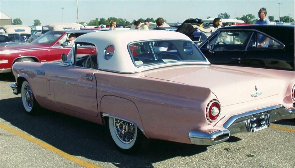1957 FORD THUNDERBIRD CONVERTIBLE - Rear 3/4 - 61731