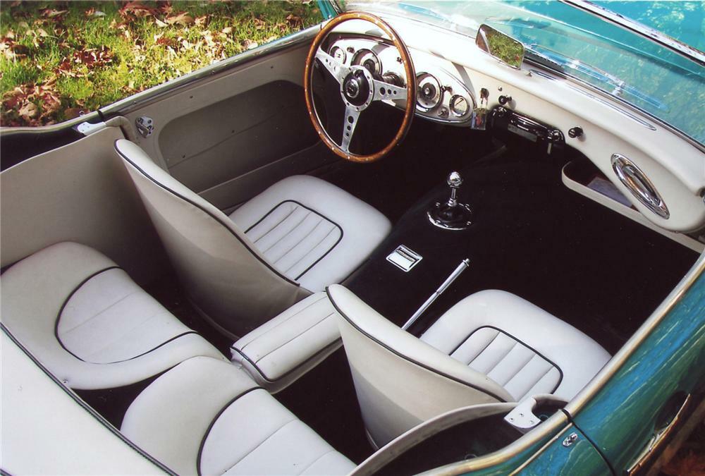 1960 AUSTIN-HEALEY 3000 BT7 ROADSTER - Interior - 63822