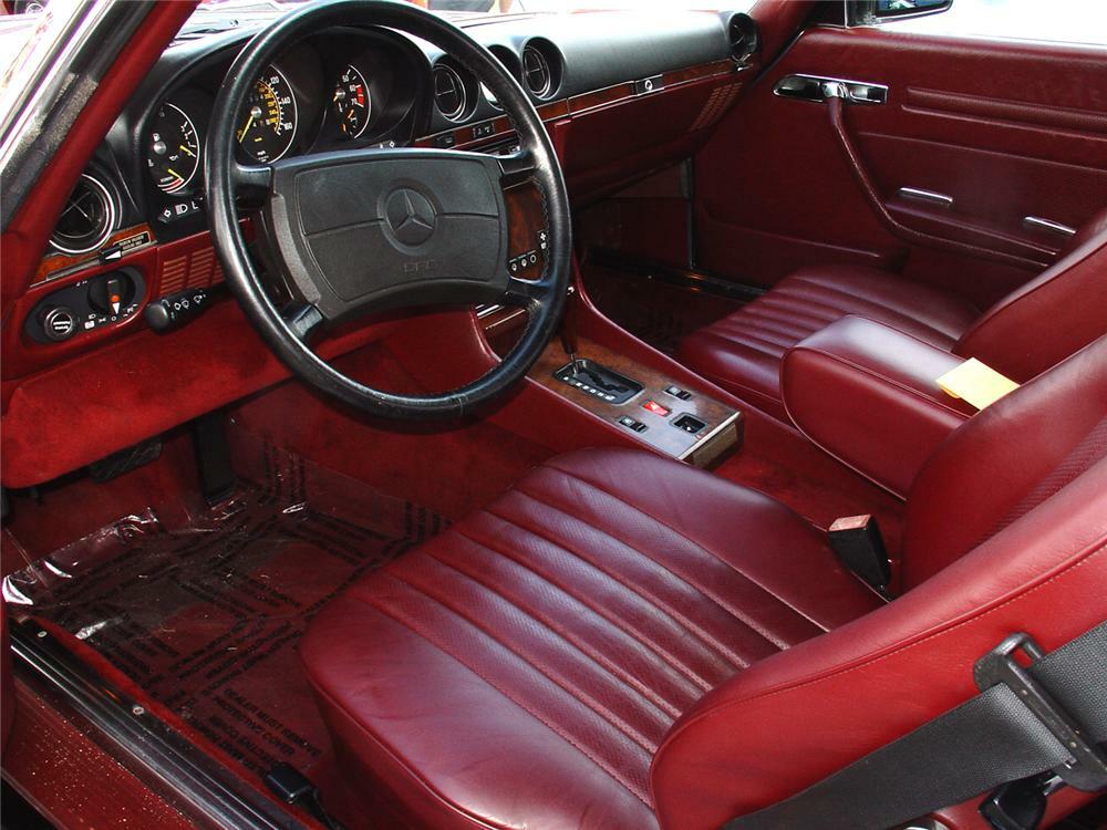 1987 MERCEDES-BENZ 560SL ROADSTER - Interior - 64140